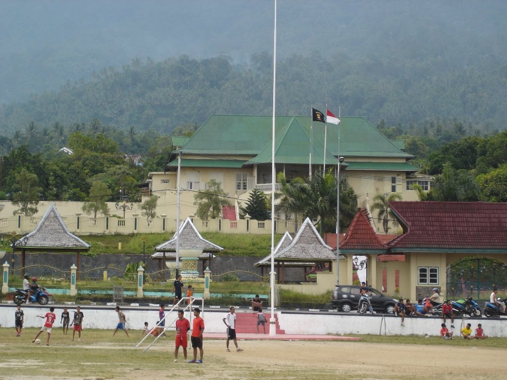 Ternate dan Tidore, Dua Liliput Berebut Kuasa | Afandri Adya